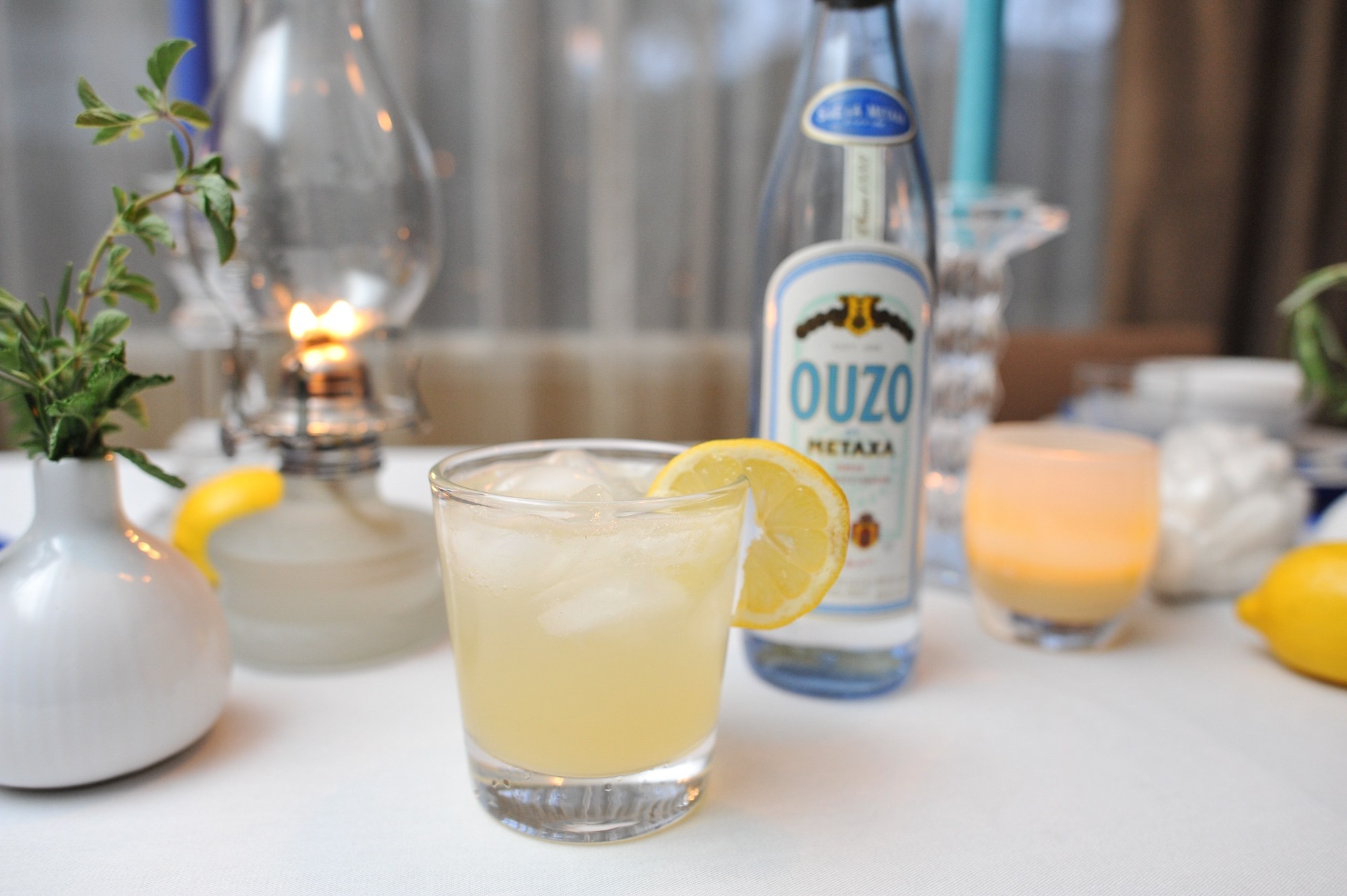 Ce este ouzo? Din ce e făcut ouzo?Totul despre ouzo