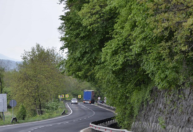 De ce Dealul Negru poartă această denumire? Dealul Negru