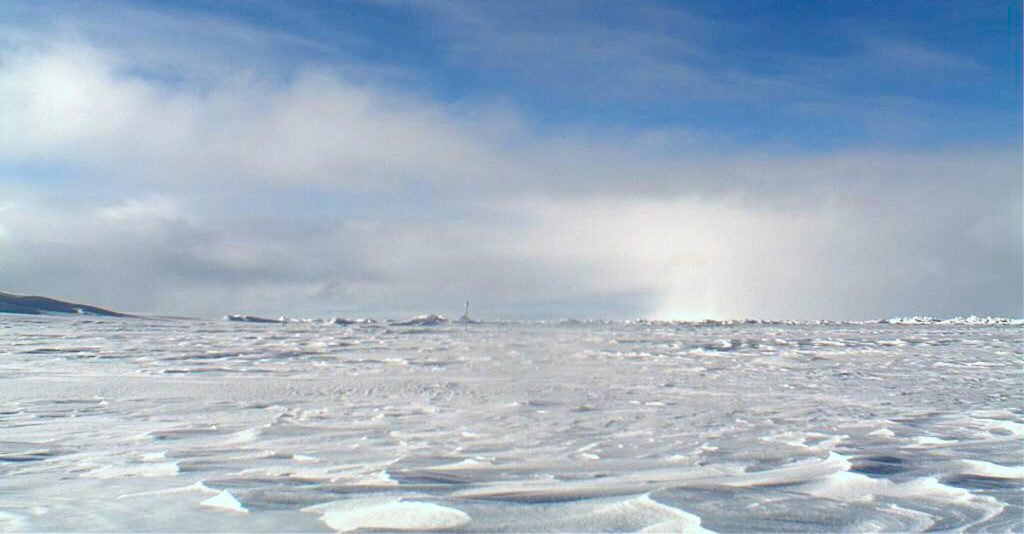 Care este singurul loc uscat de pe Pământ unde nu există pământ?