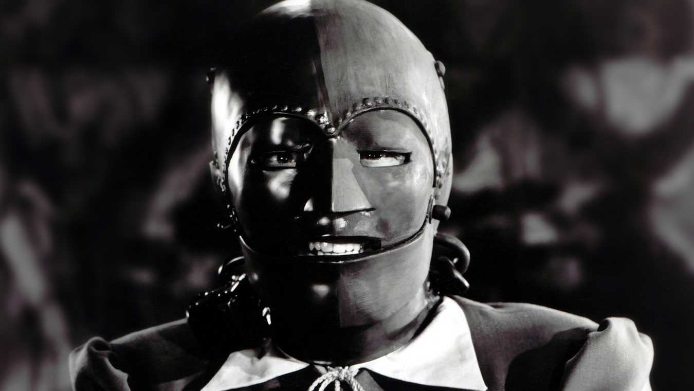 Cine a fost deținutul care se ascundea sub Masca de Fier?