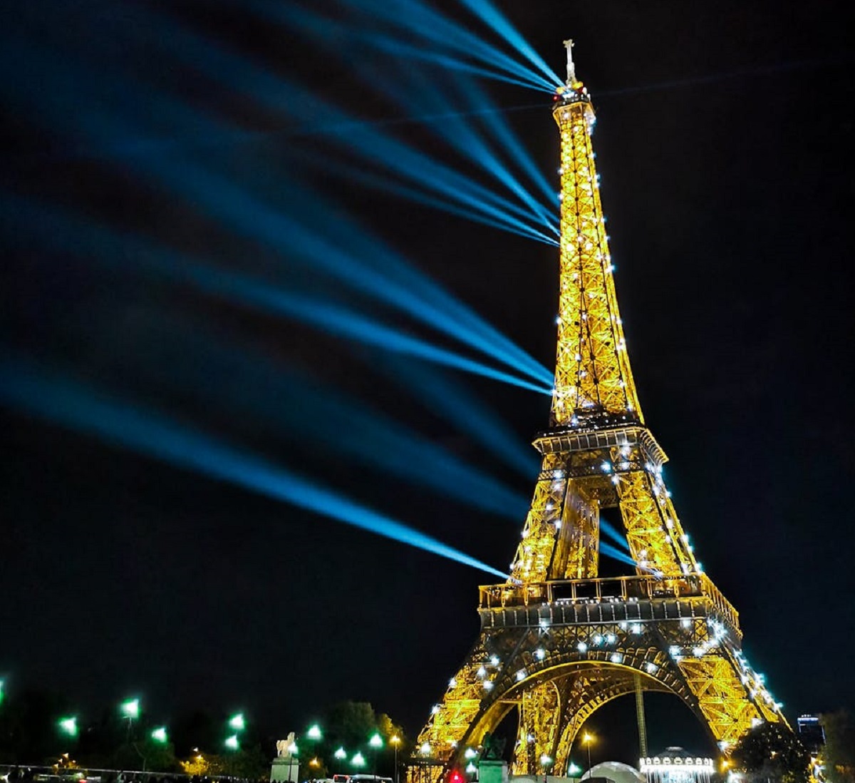 De ce Paris este supranumit „Orașul luminii”? Paris