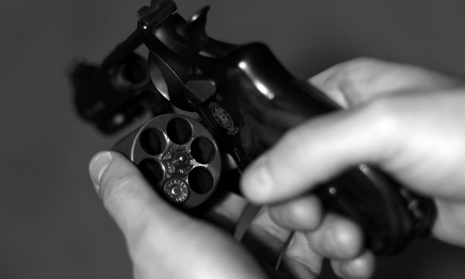 Ce este ruleta rusească? Cum se joacă ruleta rusească?