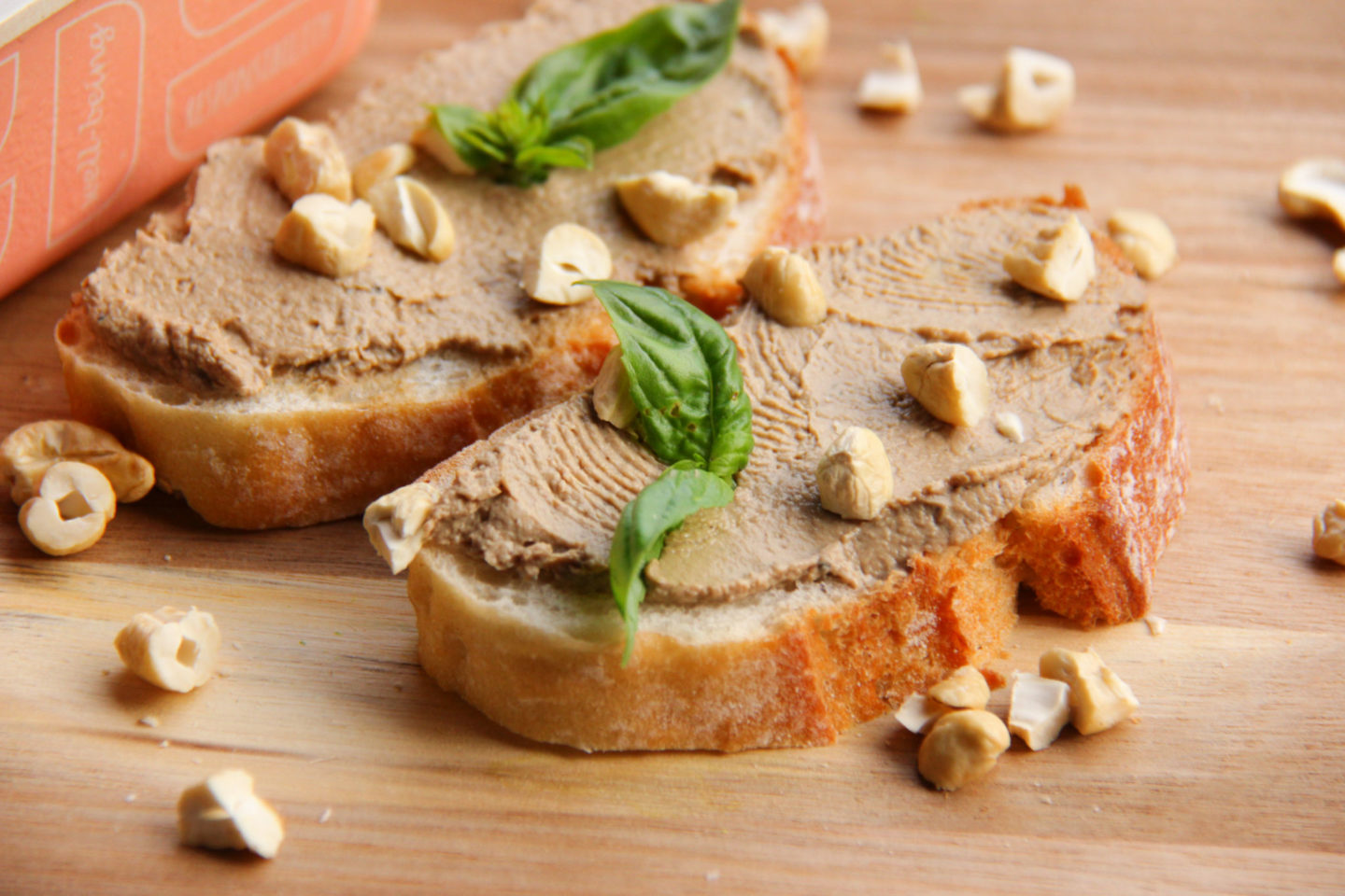 Pate sau pateu? Cum e corect?