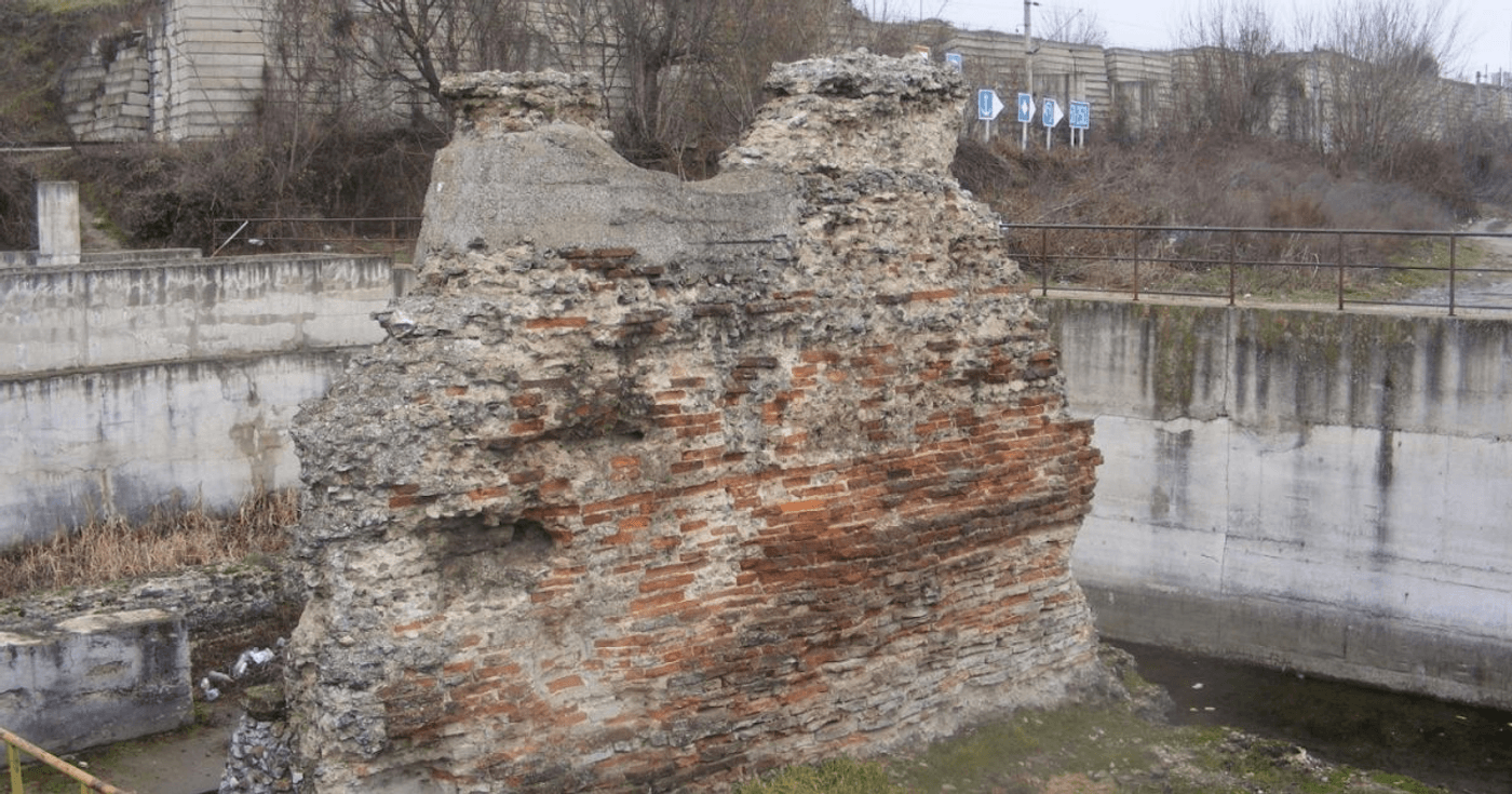 Cum a construit Apolodor din Damasc podul peste Dunăre?