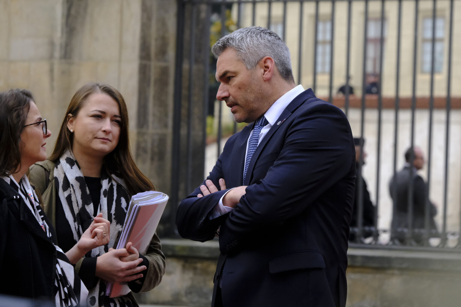 Cine e Karl Nehammer, cel care a lăsat România fara Schengen