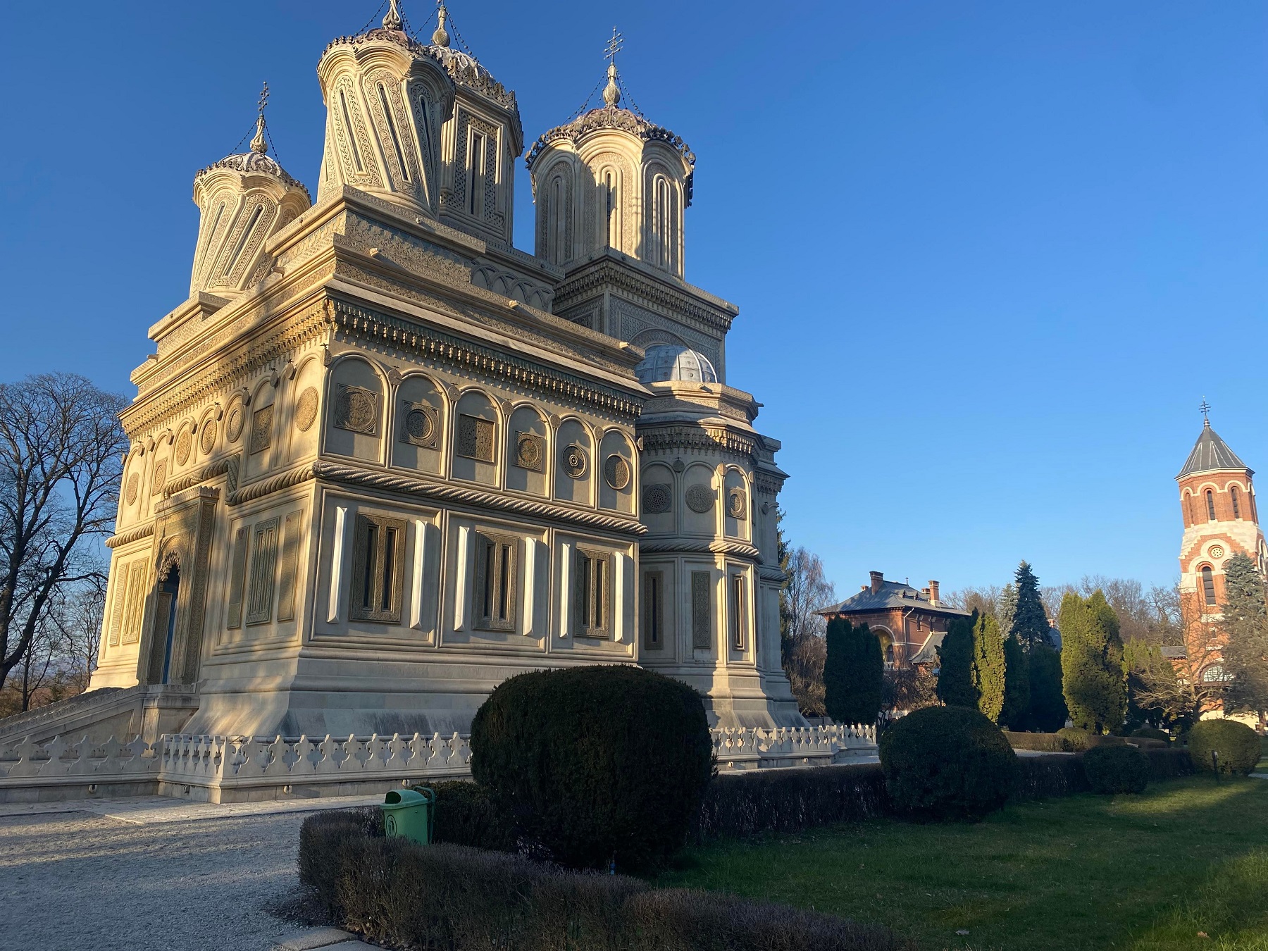De ce familia Regala este înmormântată la Curtea de Argeș?